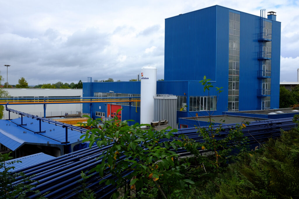 About - Claudius Peters