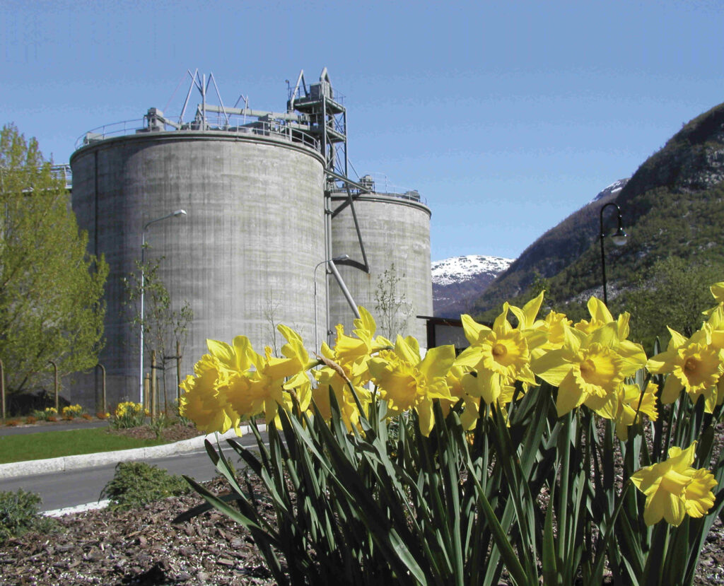 Home - Claudius Peters